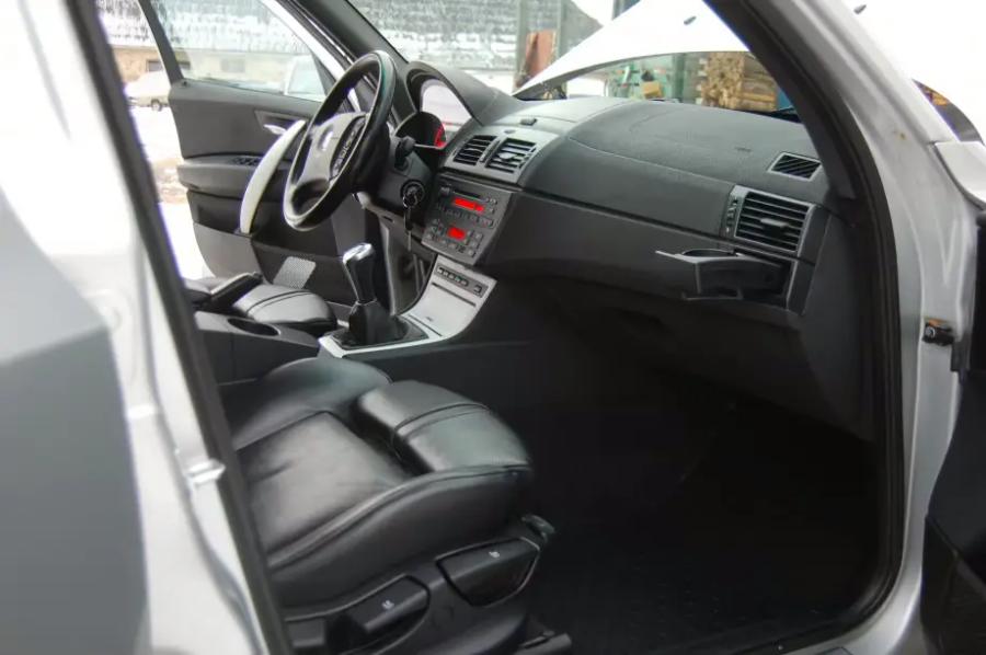 Pelēks BMW X3 2005 Jēkabpils, ar dzinēja tilpumu 2.00 L un nobraukumu 227 tūkst. km par 4999 €, foto 12 vietnē AUTOMOTO.COM.LV