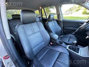 Grey BMW X3 2005 in Dobele, with an engine capacity of 2.00 L and mileage of 270 thousand km for 4590 €, photo 11 on AUTOMOTO.COM.LV