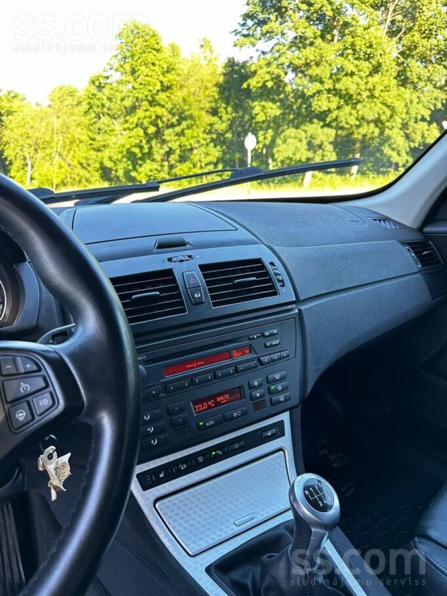 Grey BMW X3 2005 in Dobele, with an engine capacity of 2.00 L and mileage of 270 thousand km for 4590 €, photo 13 on AUTOMOTO.COM.LV