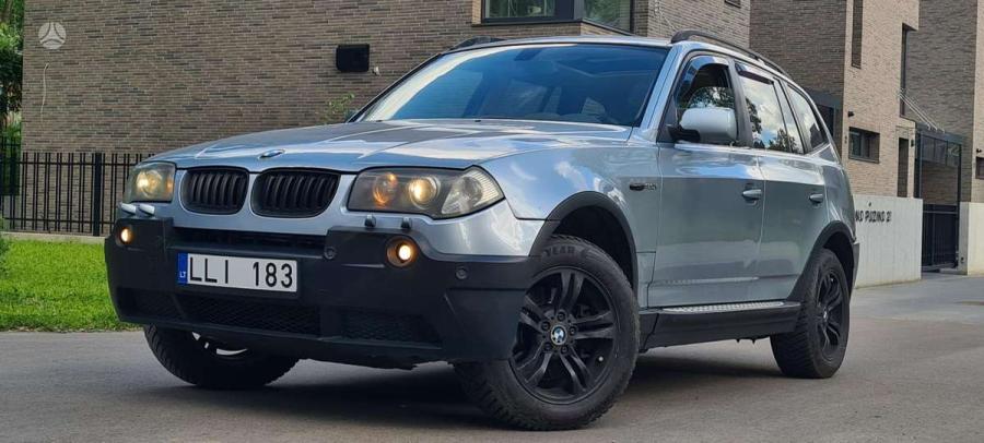 Grey BMW X3 2005 in Vilnius, with an engine capacity of 3.00 L and mileage of 387 thousand km for 3800 €, photo 3 on AUTOMOTO.COM.LV