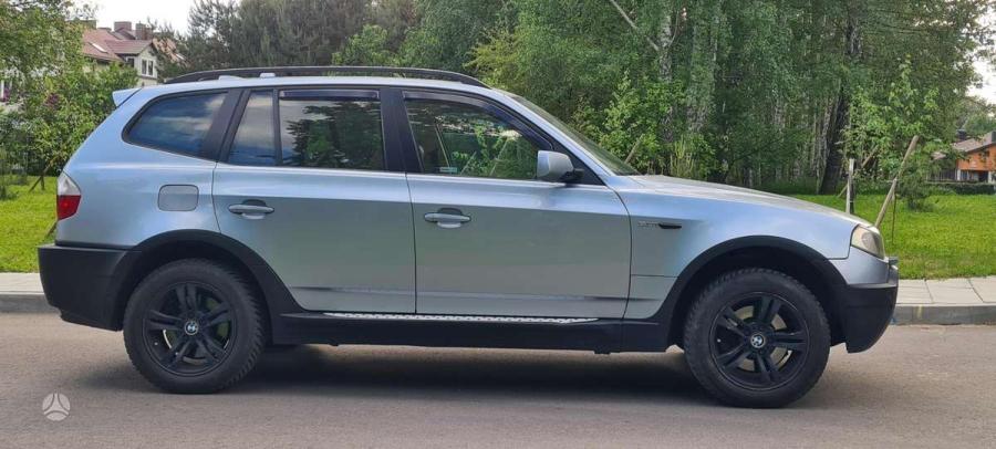 Grey BMW X3 2005 in Vilnius, with an engine capacity of 3.00 L and mileage of 387 thousand km for 3800 €, photo 7 on AUTOMOTO.COM.LV