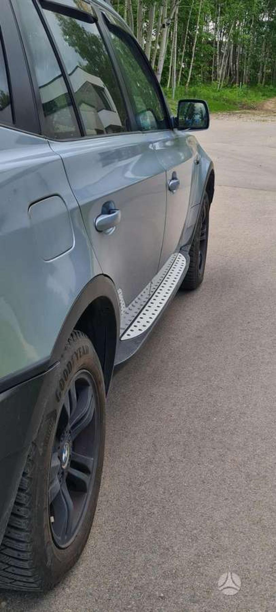 Grey BMW X3 2005 in Vilnius, with an engine capacity of 3.00 L and mileage of 387 thousand km for 3800 €, photo 28 on AUTOMOTO.COM.LV