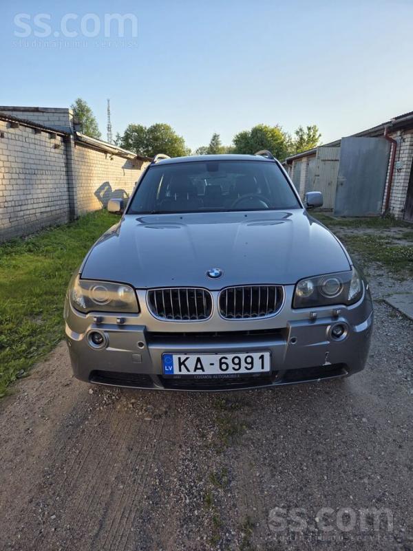 Grey BMW X3 2005 in Valmiera, with an engine capacity of 3.00 L and mileage of 273 thousand km for 3500 €, photo 1 on AUTOMOTO.COM.LV