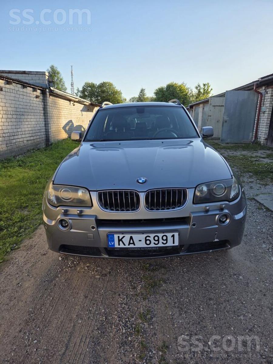 Pelēks BMW X3 2005 Valmiera, ar dzinēja tilpumu 3.00 L un nobraukumu 273 tūkst. km par 3500 €, foto 1 vietnē AUTOMOTO.COM.LV