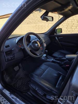 Pelēks BMW X3 2005 Valmiera, ar dzinēja tilpumu 3.00 L un nobraukumu 273 tūkst. km par 3500 €, foto 3 vietnē AUTOMOTO.COM.LV