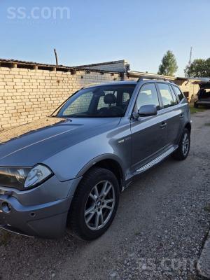 Pelēks BMW X3 2005 Valmiera, ar dzinēja tilpumu 3.00 L un nobraukumu 273 tūkst. km par 3500 €, foto 5 vietnē AUTOMOTO.COM.LV