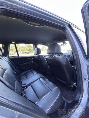 Grey BMW X3 2005 in Rezekne, with an engine capacity of 3.00 L and mileage of 272 thousand km for 4750 €, photo 15 on AUTOMOTO.COM.LV