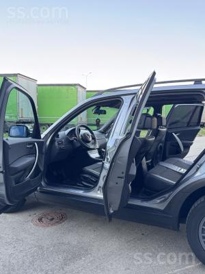 Pelēks BMW X3 2005 Rēzekne, ar dzinēja tilpumu 2.00 L un nobraukumu 0 tūkst. km par 3350 €, foto 8 vietnē AUTOMOTO.COM.LV