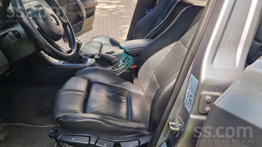 Grey BMW X3 2005 in Riga, with an engine capacity of 2.00 L and mileage of 0 thousand km for 3100 €, photo 25 on AUTOMOTO.COM.LV