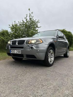 Pelēks BMW X3 2005 Klaipėda, ar dzinēja tilpumu 2.00 L un nobraukumu 384 tūkst. km par 1850 €, foto  vietnē AUTOMOTO.COM.LV