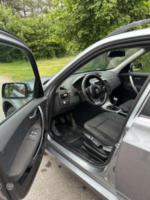 Pelēks BMW X3 2005 Klaipėda, ar dzinēja tilpumu 2.00 L un nobraukumu 384 tūkst. km par 1850 €, foto 13 vietnē AUTOMOTO.COM.LV