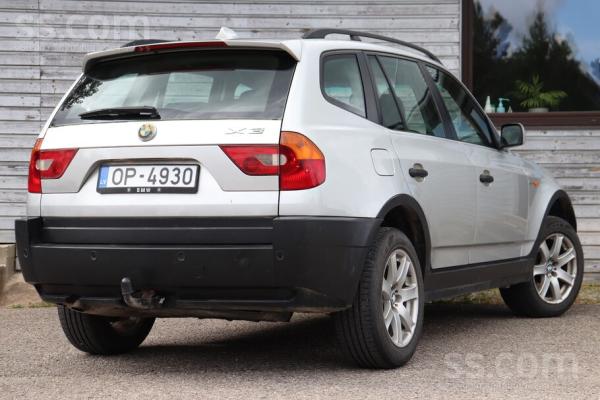 Grey BMW X3 2005 in Valmiera, with an engine capacity of 2.00 L and mileage of 376 thousand km for 2800 €, photo 4 on AUTOMOTO.COM.LV