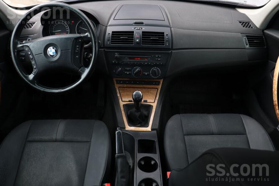 Grey BMW X3 2005 in Valmiera, with an engine capacity of 2.00 L and mileage of 376 thousand km for 2800 €, photo 10 on AUTOMOTO.COM.LV