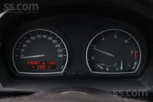 Grey BMW X3 2005 in Valmiera, with an engine capacity of 2.00 L and mileage of 376 thousand km for 2800 €, photo 16 on AUTOMOTO.COM.LV