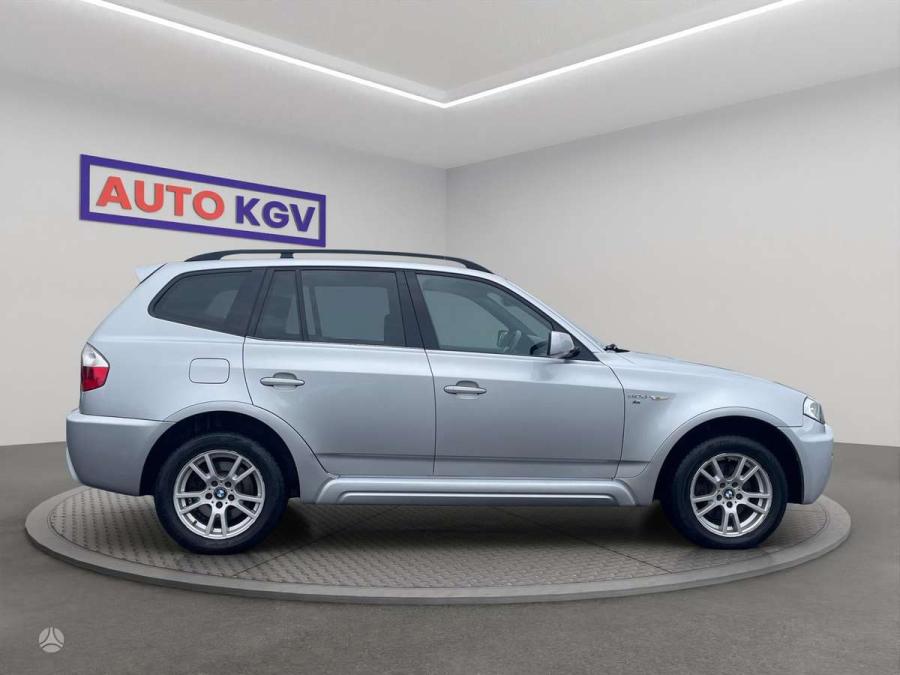 Grey BMW X3 2005 in Vilnius, with an engine capacity of 3.00 L and mileage of 257 thousand km for 4499 €, photo 6 on AUTOMOTO.COM.LV