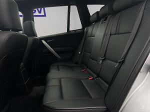 Grey BMW X3 2005 in Vilnius, with an engine capacity of 3.00 L and mileage of 257 thousand km for 4499 €, photo 12 on AUTOMOTO.COM.LV