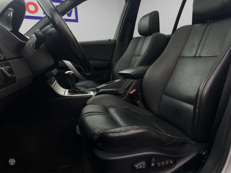 Grey BMW X3 2005 in Vilnius, with an engine capacity of 3.00 L and mileage of 257 thousand km for 4499 €, photo 15 on AUTOMOTO.COM.LV