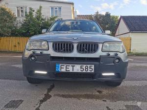 Pelēks BMW X3 2005 Panevēža, ar dzinēja tilpumu 2.00 L un nobraukumu 247 tūkst. km par 3500 €, foto 5 vietnē AUTOMOTO.COM.LV