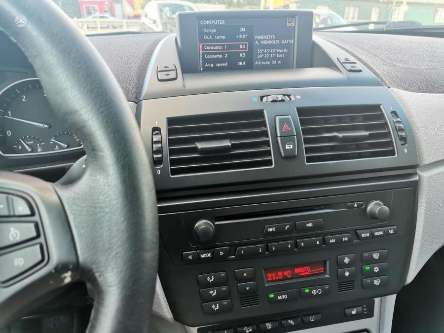 Pelēks BMW X3 2005 Panevēža, ar dzinēja tilpumu 2.00 L un nobraukumu 247 tūkst. km par 3500 €, foto 9 vietnē AUTOMOTO.COM.LV