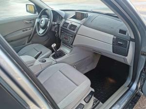 Pelēks BMW X3 2005 Panevēža, ar dzinēja tilpumu 2.00 L un nobraukumu 247 tūkst. km par 3500 €, foto 15 vietnē AUTOMOTO.COM.LV