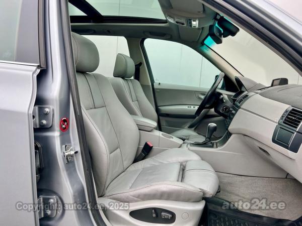 Grey BMW X3 2006 in Tallinn, with an engine capacity of 3.00 L and mileage of 282 thousand km for 5550 €, photo 11 on AUTOMOTO.COM.LV