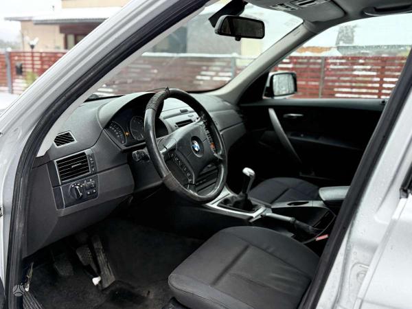 Серый БМВ Х3 2006 в Вильнюс, объемом двигателя 2.00 л и пробегом 280 тыс. км за 3200 €, фото 11 на AUTOMOTO.COM.LV