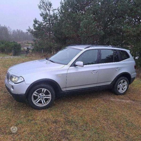 Grey BMW X3 2006 in Utena, with an engine capacity of 2.99 L and mileage of 260 thousand km for 3650 €, photo 4 on AUTOMOTO.COM.LV