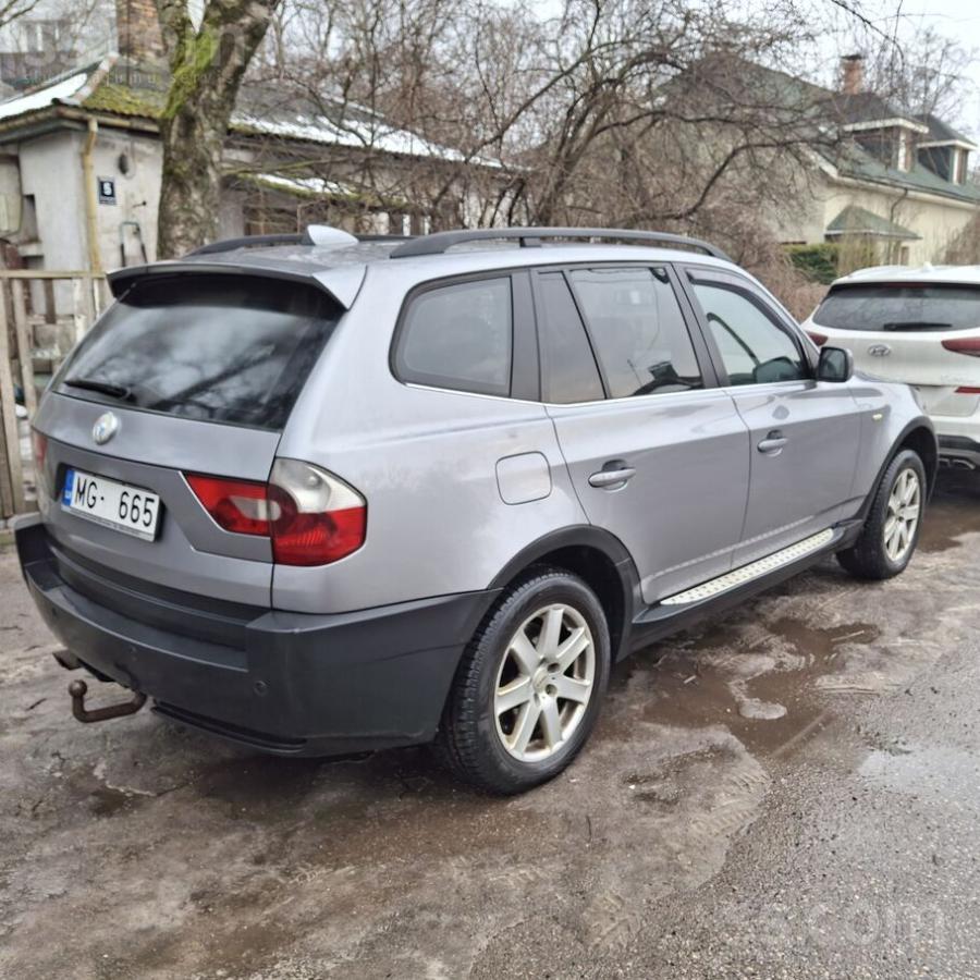 Pelēks BMW X3 2006 Rīga, ar dzinēja tilpumu 3.00 L un nobraukumu 321 tūkst. km par 3500 €, foto 4 vietnē AUTOMOTO.COM.LV