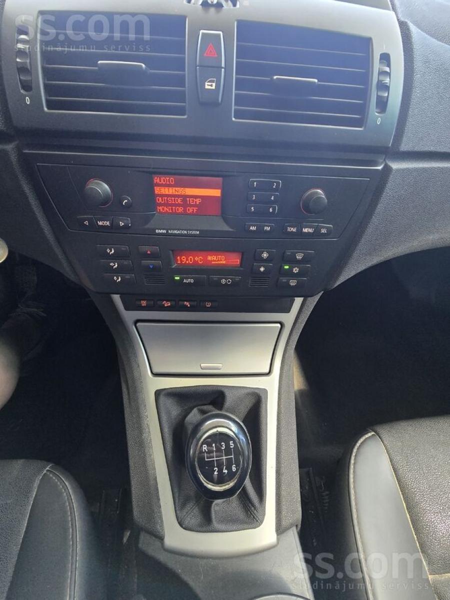 Pelēks BMW X3 2006 Rīga, ar dzinēja tilpumu 2.00 L un nobraukumu 0 tūkst. km par 2600 €, foto 11 vietnē AUTOMOTO.COM.LV