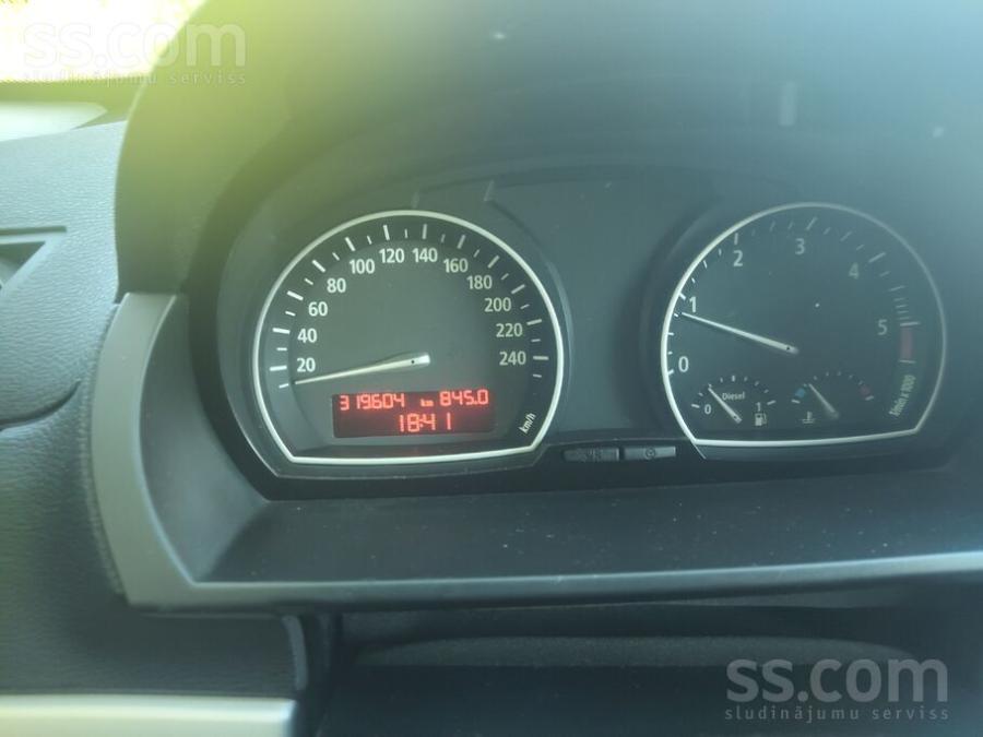 Серый БМВ Х3 2006 в Цесис, объемом двигателя 2.00 л и пробегом 320 тыс. км за 3700 €, фото 5 на AUTOMOTO.COM.LV