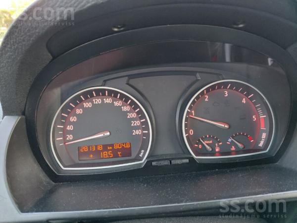 Pelēks BMW X3 2006 Liepāja, ar dzinēja tilpumu 2.00 L un nobraukumu 281 tūkst. km par 4690 €, foto 7 vietnē AUTOMOTO.COM.LV