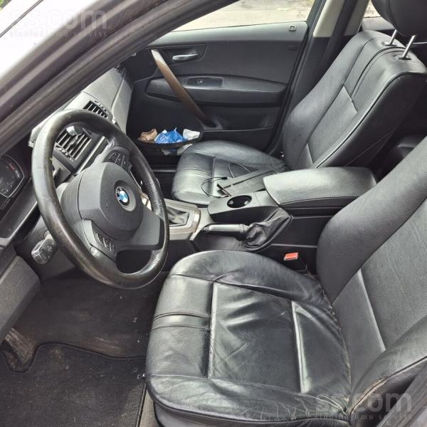 Grey BMW X3 2006 in Riga, with an engine capacity of 3.00 L and mileage of 314 thousand km for 2700 €, photo 9 on AUTOMOTO.COM.LV