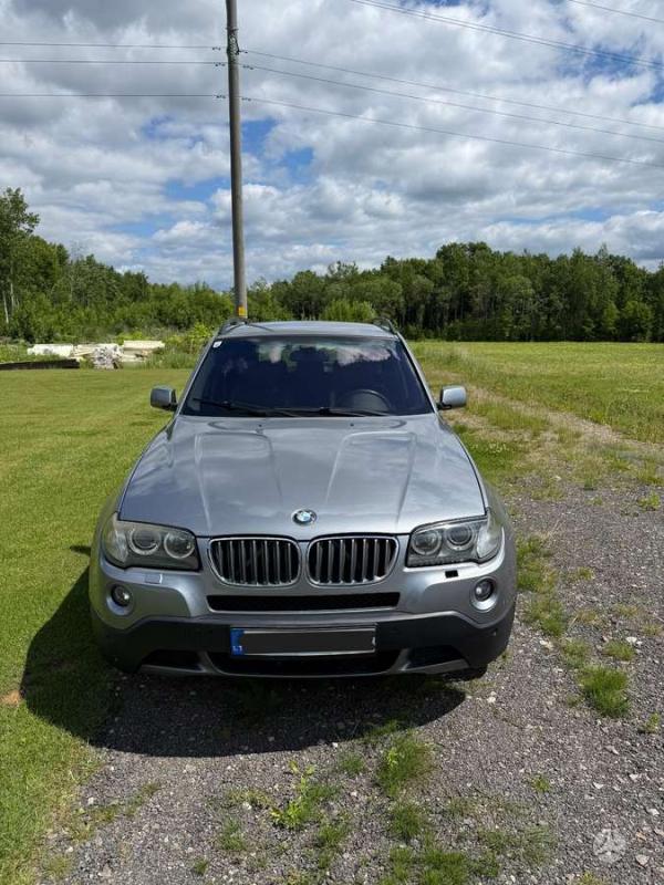 Grey BMW X3 2006 in Kaunas, with an engine capacity of 3.00 L and mileage of 323 thousand km for 3500 €, photo 4 on AUTOMOTO.COM.LV