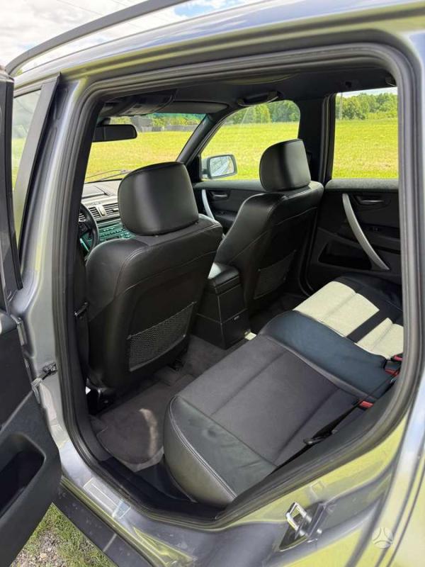 Grey BMW X3 2006 in Kaunas, with an engine capacity of 3.00 L and mileage of 323 thousand km for 3500 €, photo 8 on AUTOMOTO.COM.LV