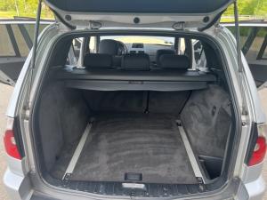 Grey BMW X3 2006 in Riga, with an engine capacity of 3.00 L and mileage of 232 thousand km for 6290 €, photo 16 on AUTOMOTO.COM.LV