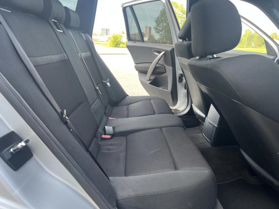 Grey BMW X3 2006 in Riga, with an engine capacity of 3.00 L and mileage of 232 thousand km for 6290 €, photo 21 on AUTOMOTO.COM.LV