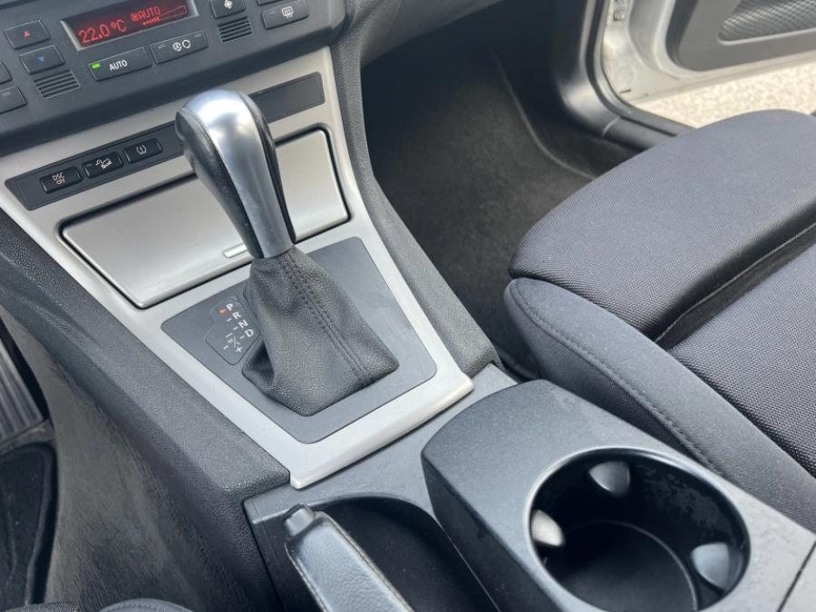 Grey BMW X3 2006 in Riga, with an engine capacity of 3.00 L and mileage of 232 thousand km for 6290 €, photo 27 on AUTOMOTO.COM.LV