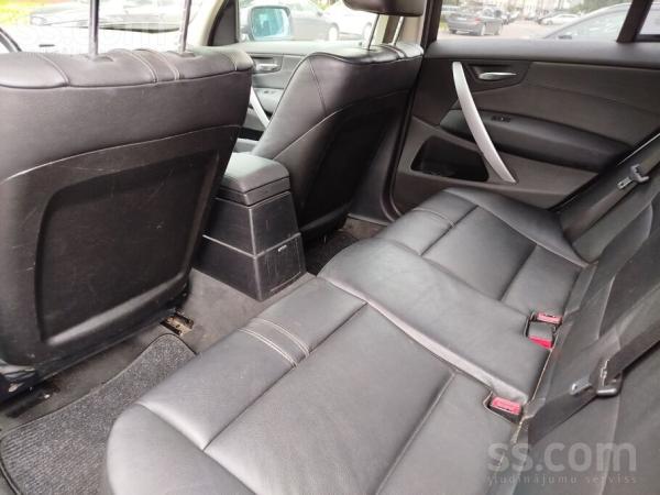 Grey BMW X3 2006 in Riga, with an engine capacity of 2.00 L and mileage of 345 thousand km for 4500 €, photo 4 on AUTOMOTO.COM.LV