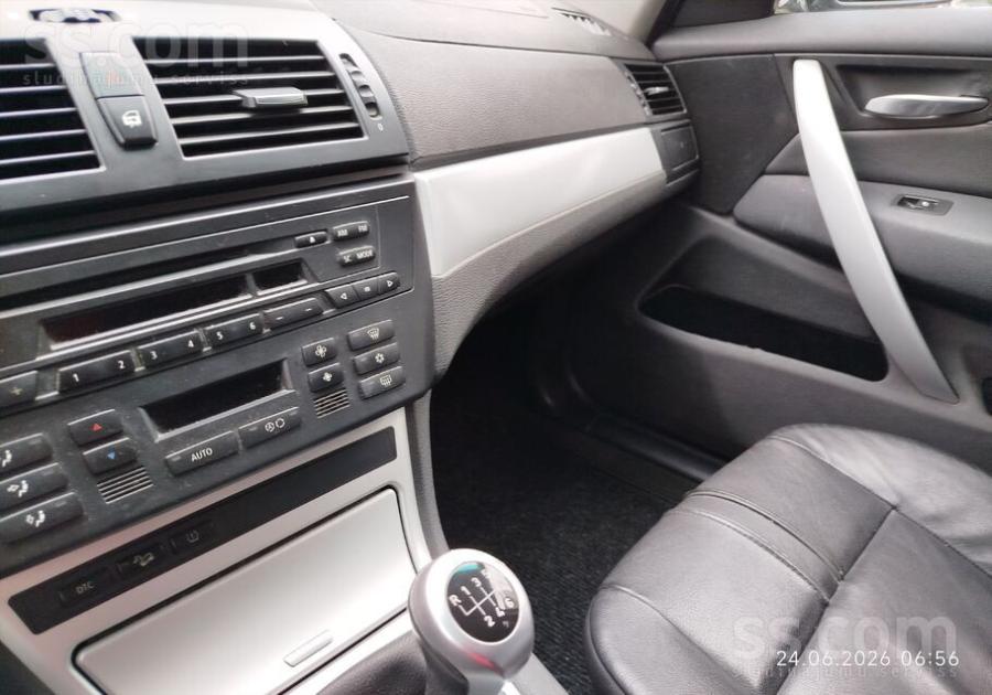 Grey BMW X3 2006 in Riga, with an engine capacity of 2.00 L and mileage of 345 thousand km for 4500 €, photo 4 on AUTOMOTO.COM.LV