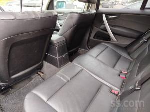 Grey BMW X3 2006 in Riga, with an engine capacity of 2.00 L and mileage of 345 thousand km for 4500 €, photo 5 on AUTOMOTO.COM.LV