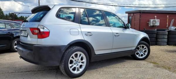 Grey BMW X3 2006 in Riga, with an engine capacity of 2.00 L and mileage of 178 thousand km for 4500 €, photo 7 on AUTOMOTO.COM.LV