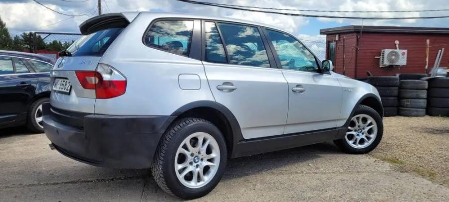 Grey BMW X3 2006 in Riga, with an engine capacity of 2.00 L and mileage of 178 thousand km for 4500 €, photo 8 on AUTOMOTO.COM.LV