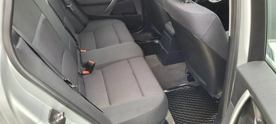 Grey BMW X3 2006 in Riga, with an engine capacity of 2.00 L and mileage of 178 thousand km for 4500 €, photo 12 on AUTOMOTO.COM.LV