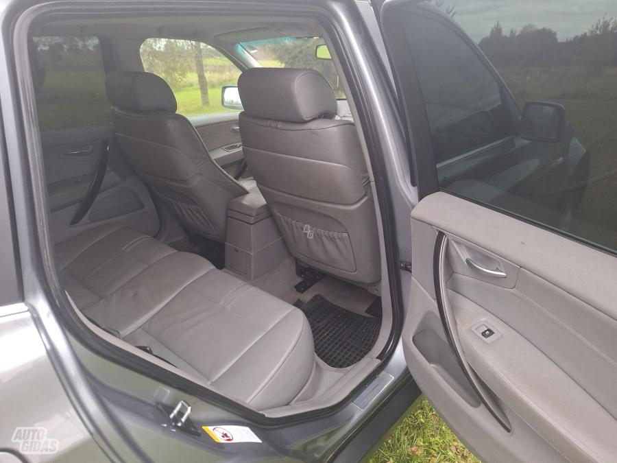 Pelēks BMW X3 2006 Utena, ar dzinēja tilpumu 3.00 L un nobraukumu 376 tūkst. km par 3500 €, foto 14 vietnē AUTOMOTO.COM.LV