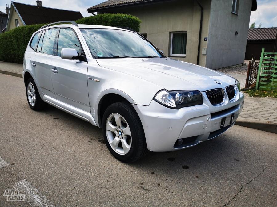 Pelēks BMW X3 2006 Marijampole, ar dzinēja tilpumu 3.00 L un nobraukumu 379 tūkst. km par 3400 €, foto 3 vietnē AUTOMOTO.COM.LV
