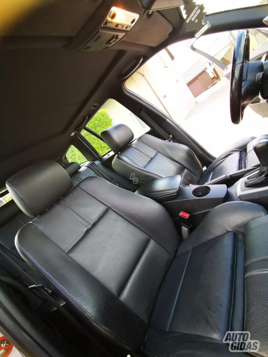 Pelēks BMW X3 2006 Marijampole, ar dzinēja tilpumu 3.00 L un nobraukumu 379 tūkst. km par 3400 €, foto 18 vietnē AUTOMOTO.COM.LV