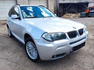 Grey BMW X3 2006 in Utena, with an engine capacity of 3.00 L and mileage of 290 thousand km for 4450 €, photo 5 on AUTOMOTO.COM.LV