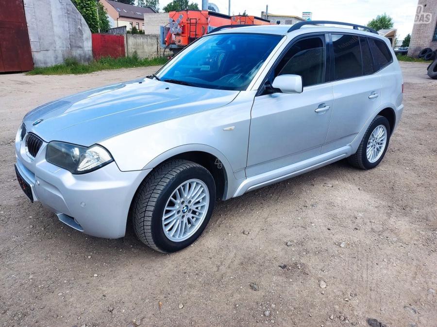 Grey BMW X3 2006 in Utena, with an engine capacity of 3.00 L and mileage of 290 thousand km for 4450 €, photo 6 on AUTOMOTO.COM.LV