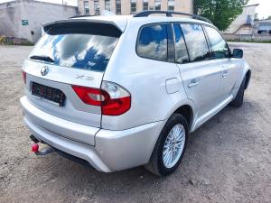 Grey BMW X3 2006 in Utena, with an engine capacity of 3.00 L and mileage of 290 thousand km for 4450 €, photo 16 on AUTOMOTO.COM.LV