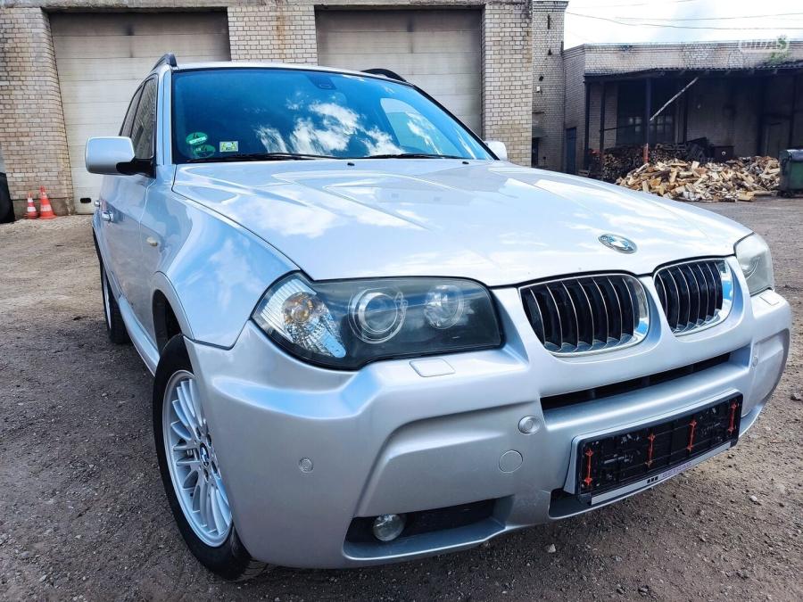 Grey BMW X3 2006 in Utena, with an engine capacity of 3.00 L and mileage of 290 thousand km for 4450 €, photo 22 on AUTOMOTO.COM.LV